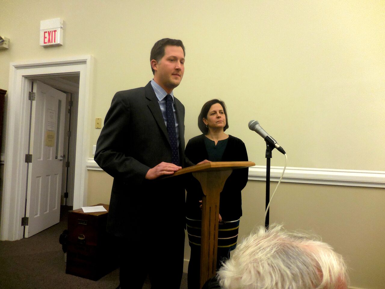 Tensions flare as cable panel drops plans for lawsuit against Charter ...