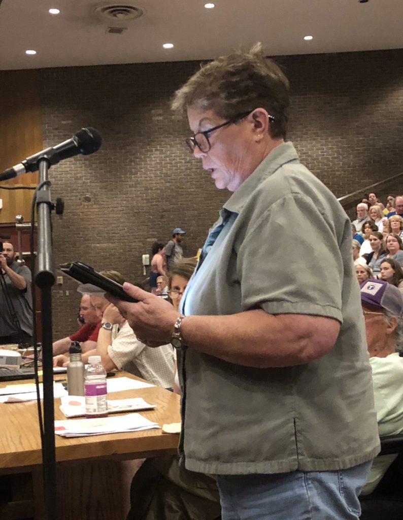 Town Great Barrington voters sustain plastic water bottle ban, but ...