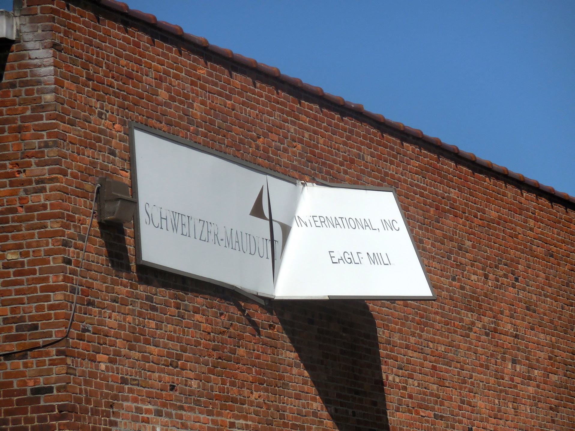 VIPs descend on Lee as Eagle Mill celebrates funding acquisition - The ...