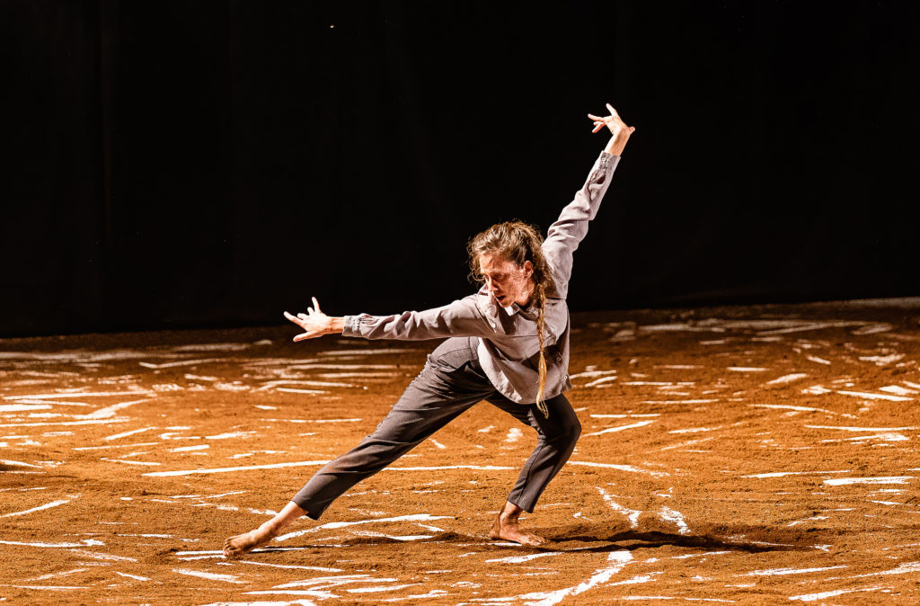 Vertigo Dance Company brings breathtakingly beautiful telling of dance ...