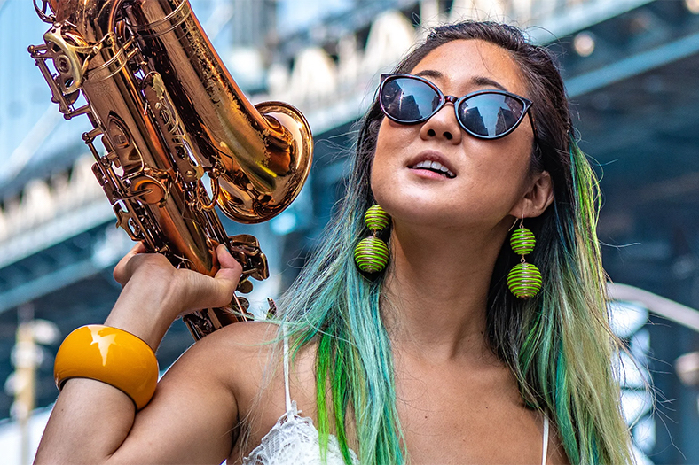 CONCERT PREVIEW: Singer-saxophonist Grace Kelly at Lee Meeting House ...