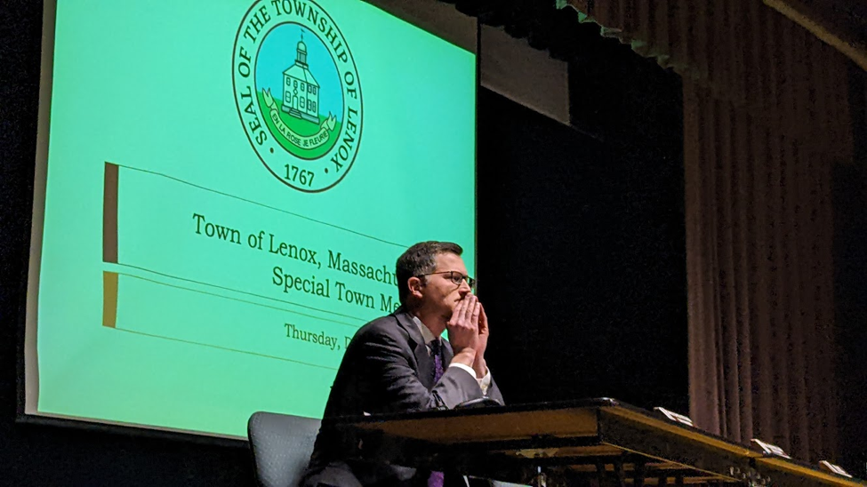 Not enough support for wireless zoning bylaw at Lenox special town ...