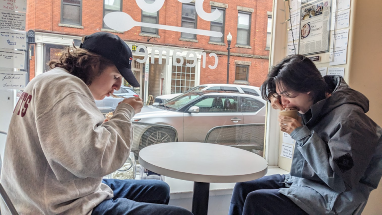 The thrill of victory and the agony of the eat: Ice cream eating ...