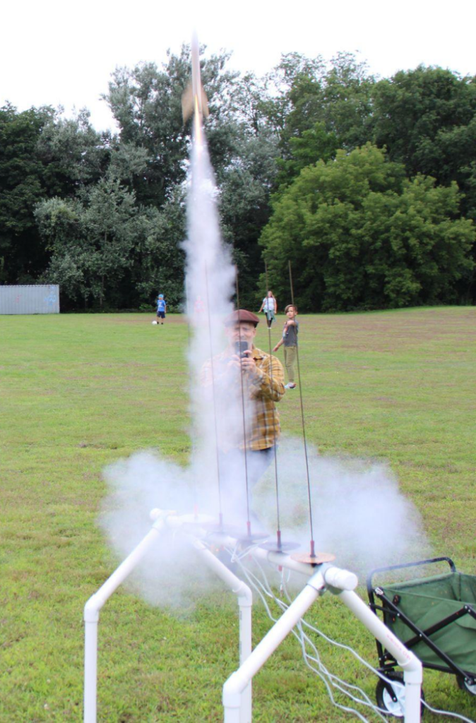 Flying Cloud rocket camp takes off - The Berkshire Edge